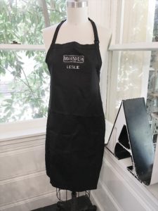 Make It Yourself // Embroidered Magnolia Apron - MY 100 YEAR OLD HOME