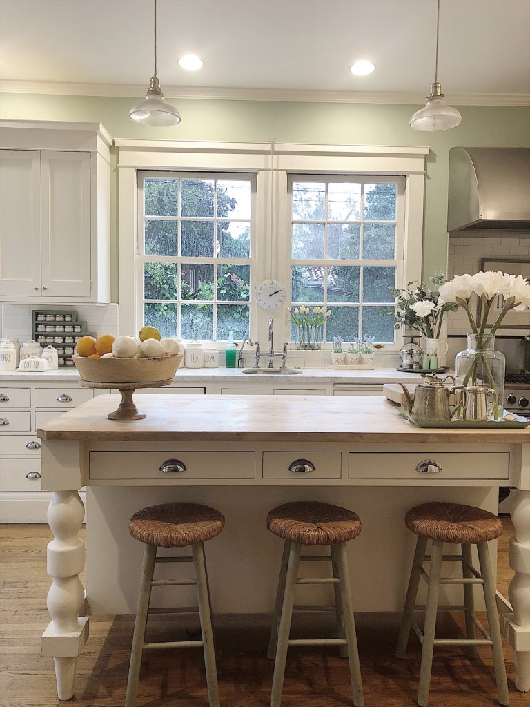 Styling the Kitchen for the Winter Season