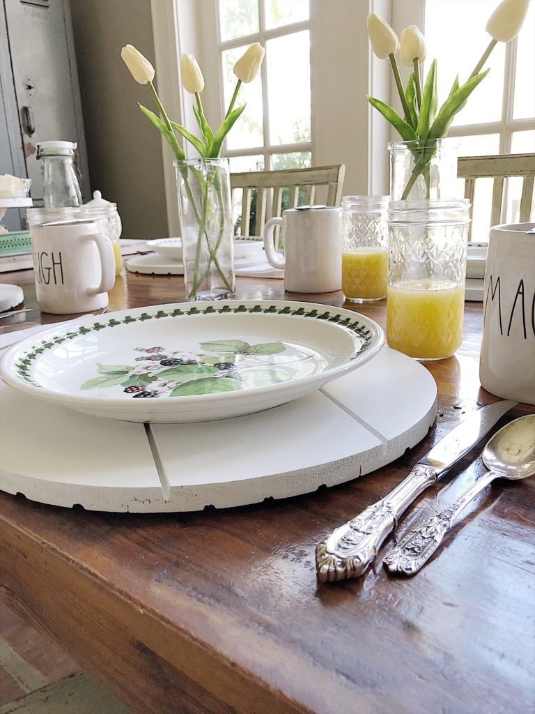 Decorating Your Home for Spring Breakfast