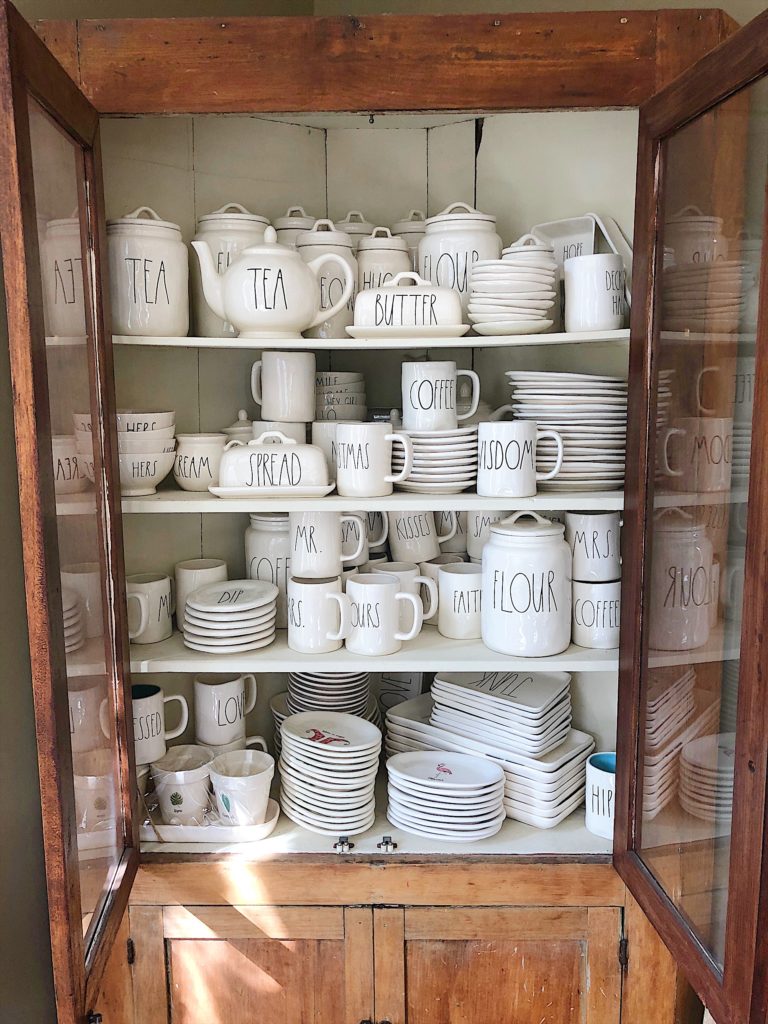 Set a Table With Rae Dun Pottery
