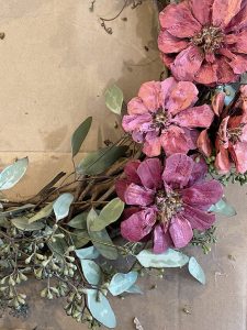 How to Make a Spring Wreath - MY 100 YEAR OLD HOME