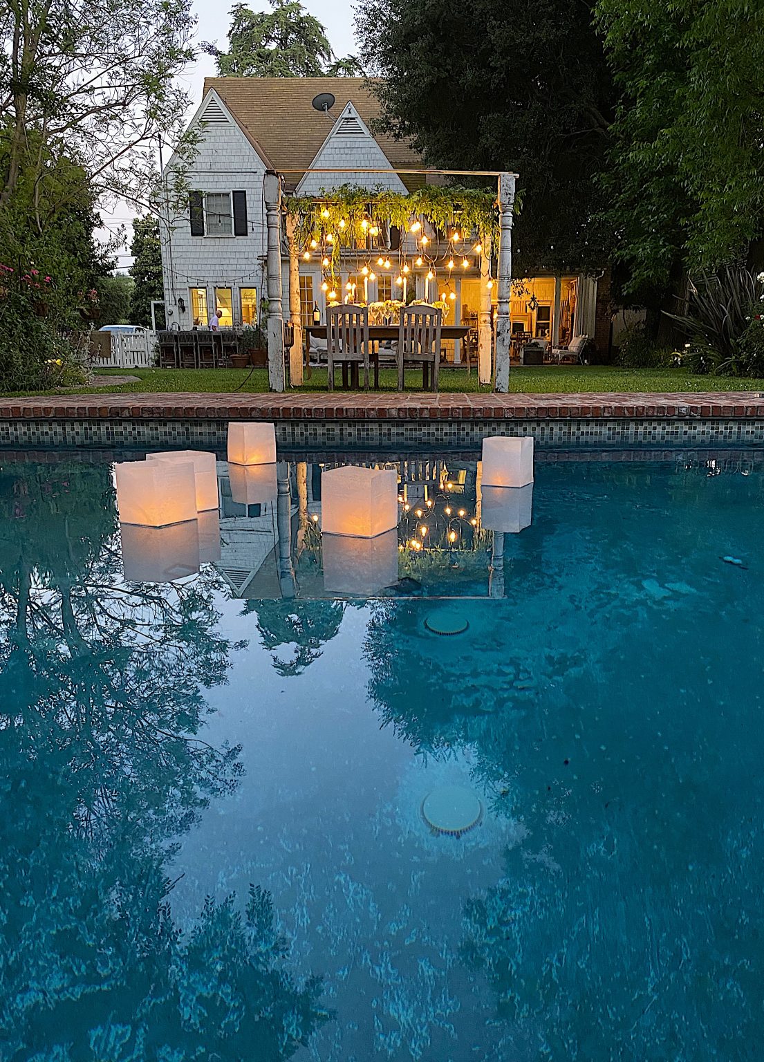 How to Make Floating Paper Lanterns - MY 100 YEAR OLD HOME