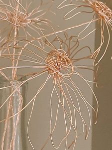 How to Make Wire Flowers DIY - MY 100 YEAR OLD HOME