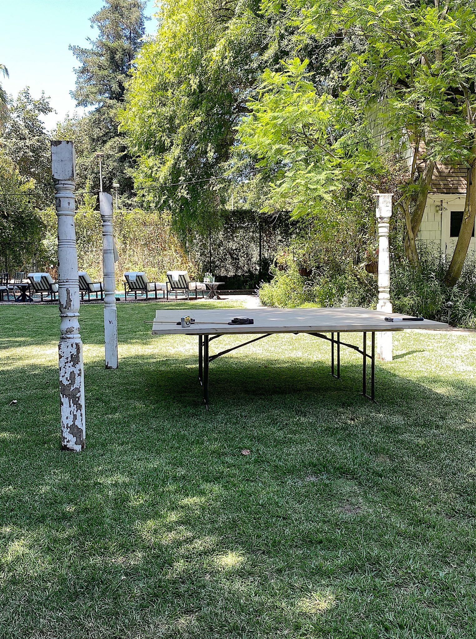 Entertaining in the Backyard - MY 100 YEAR OLD HOME