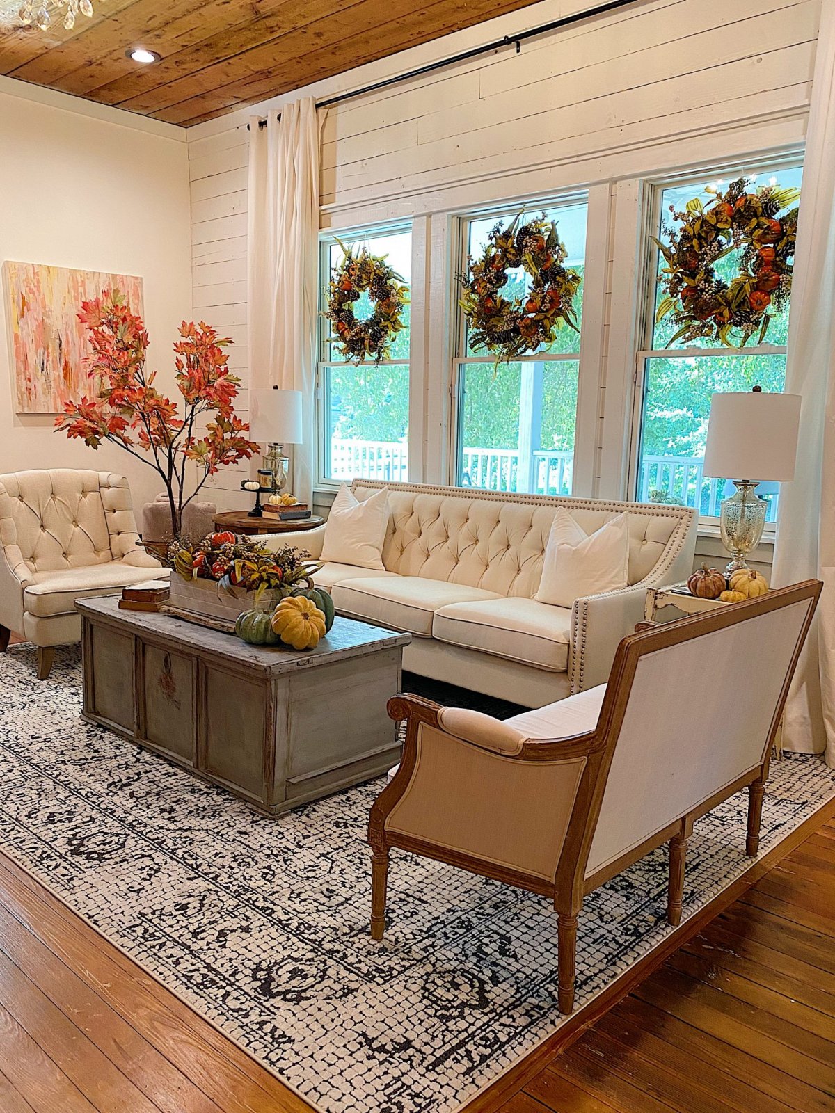 Farmhouse Fall Decor - MY 100 YEAR OLD HOME