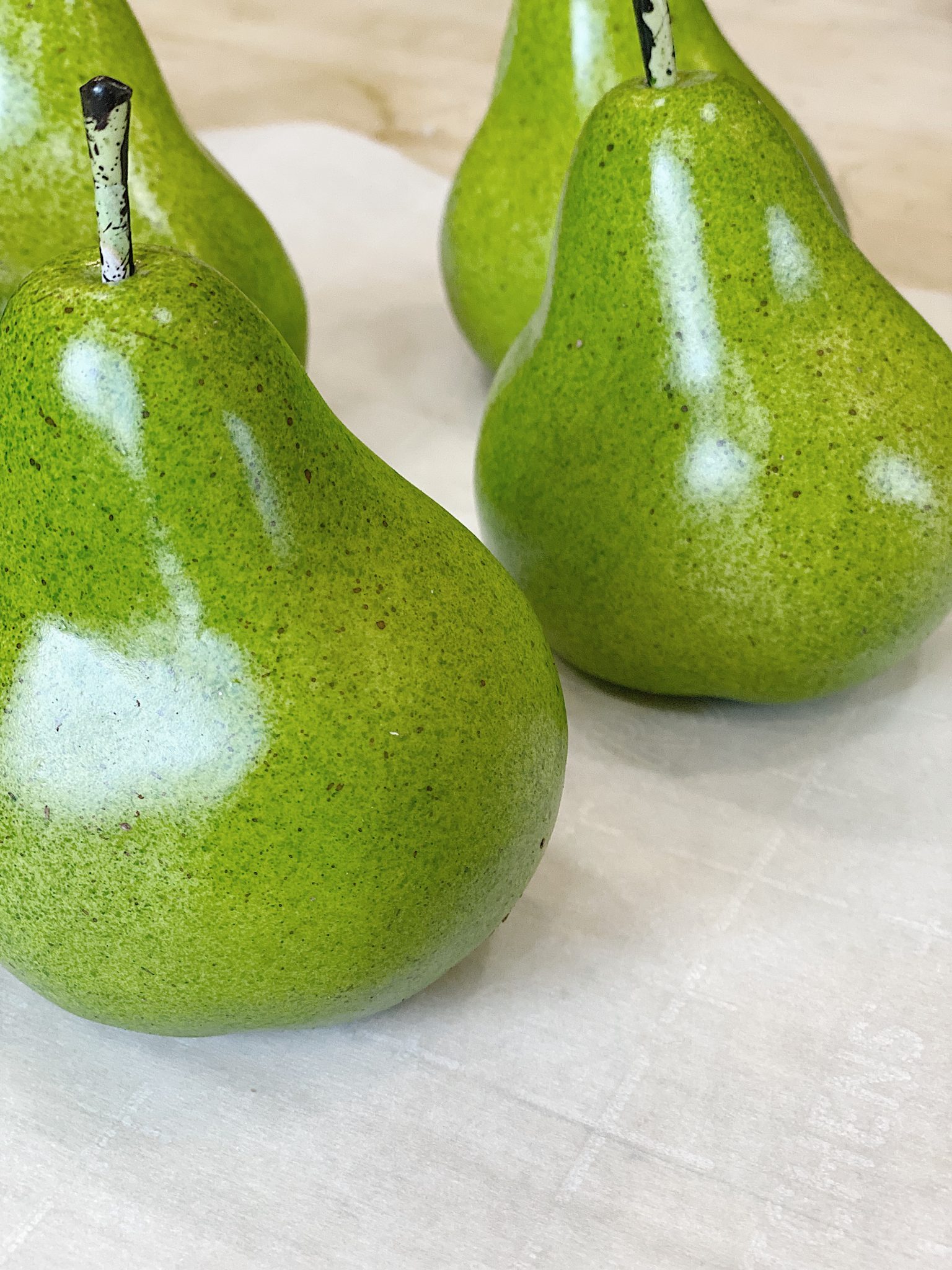 7 Creative Ideas to Set a Christmas Table - MY 100 YEAR OLD HOME