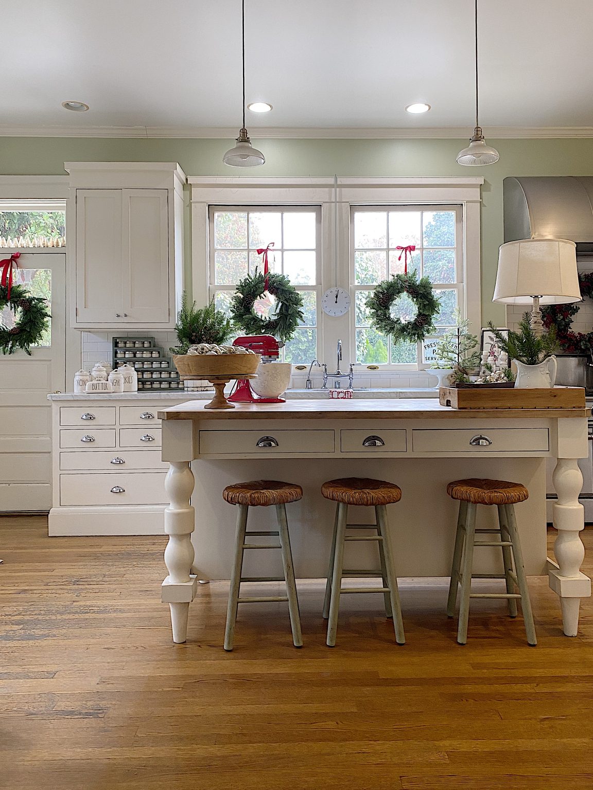 Let's Tour Our Home for the Holidays - MY 100 YEAR OLD HOME