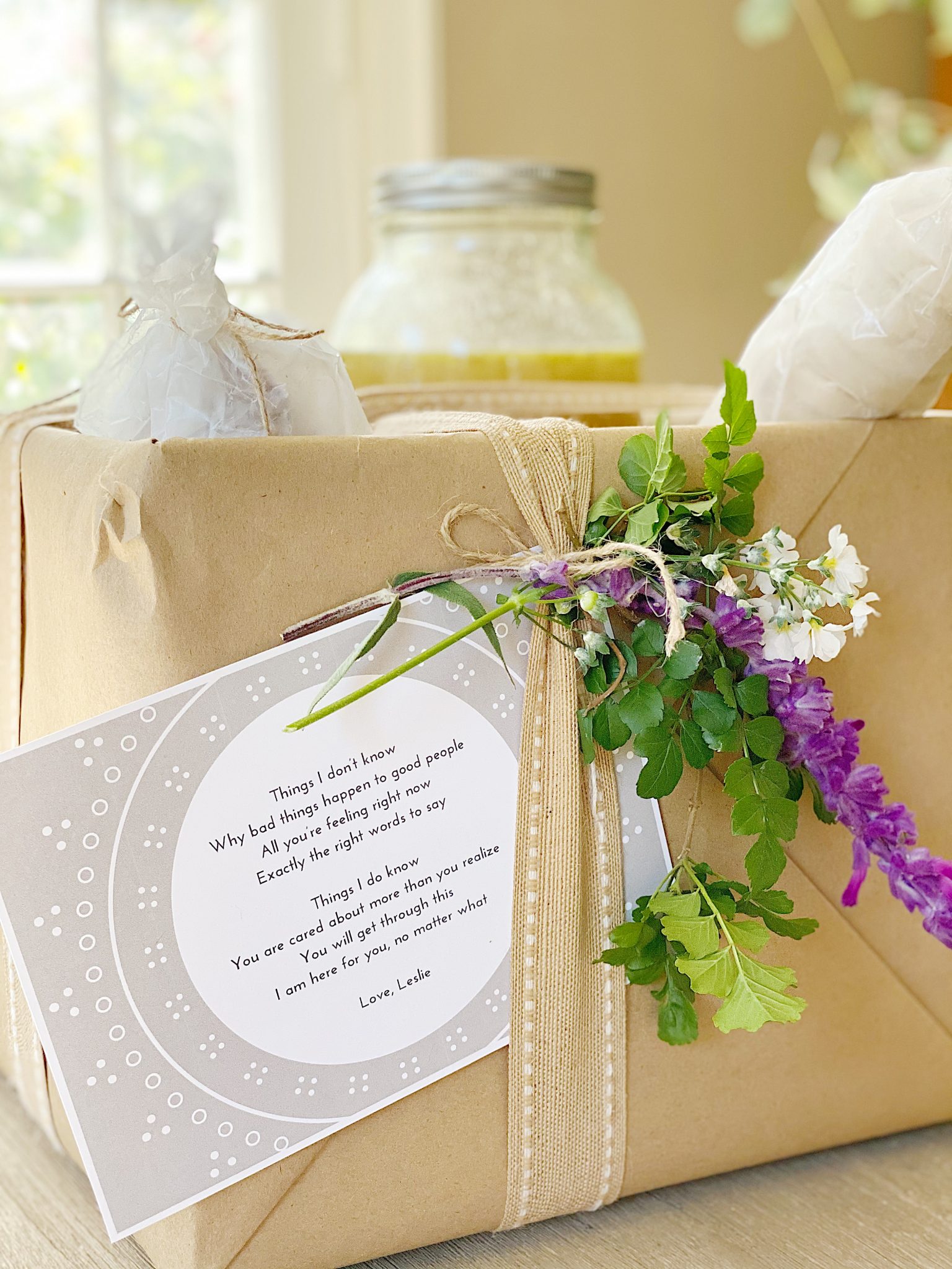 How to Make a Pom Pom Basket - MY 100 YEAR OLD HOME