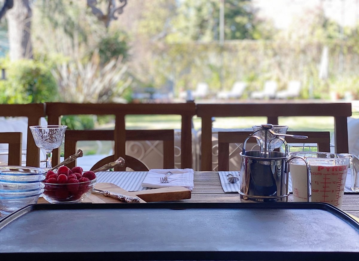 A Fun Way to Make Pancakes for Breakfast - MY 100 YEAR OLD HOME