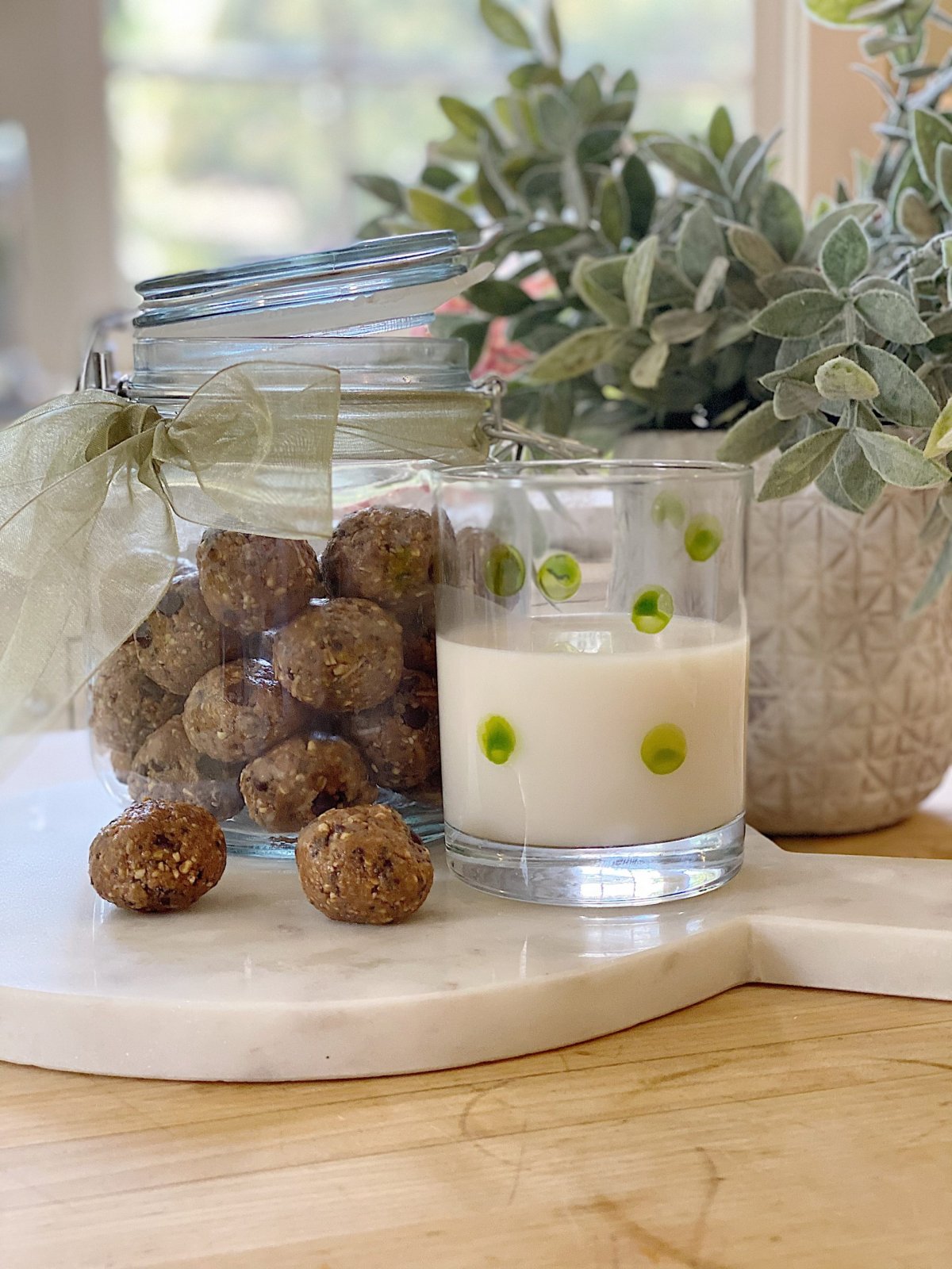 Easy Healthy Snack - Protein Balls with Peanut Butter - MY 100 YEAR OLD ...