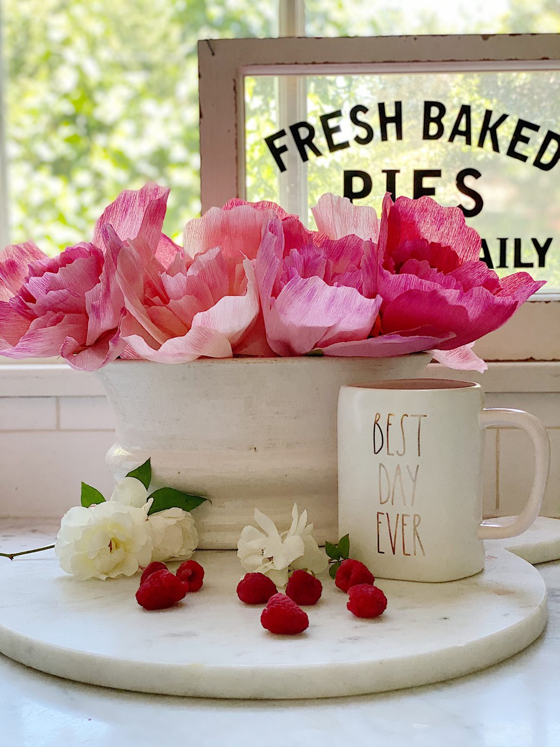 Summer Decorating Ideas with Joann - MY 100 YEAR OLD HOME