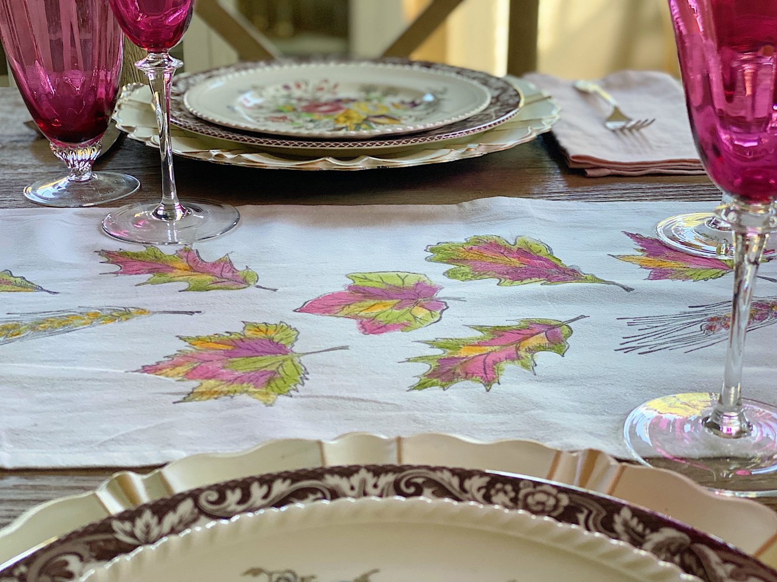 DIY Fall Table Runner - MY 100 YEAR OLD HOME