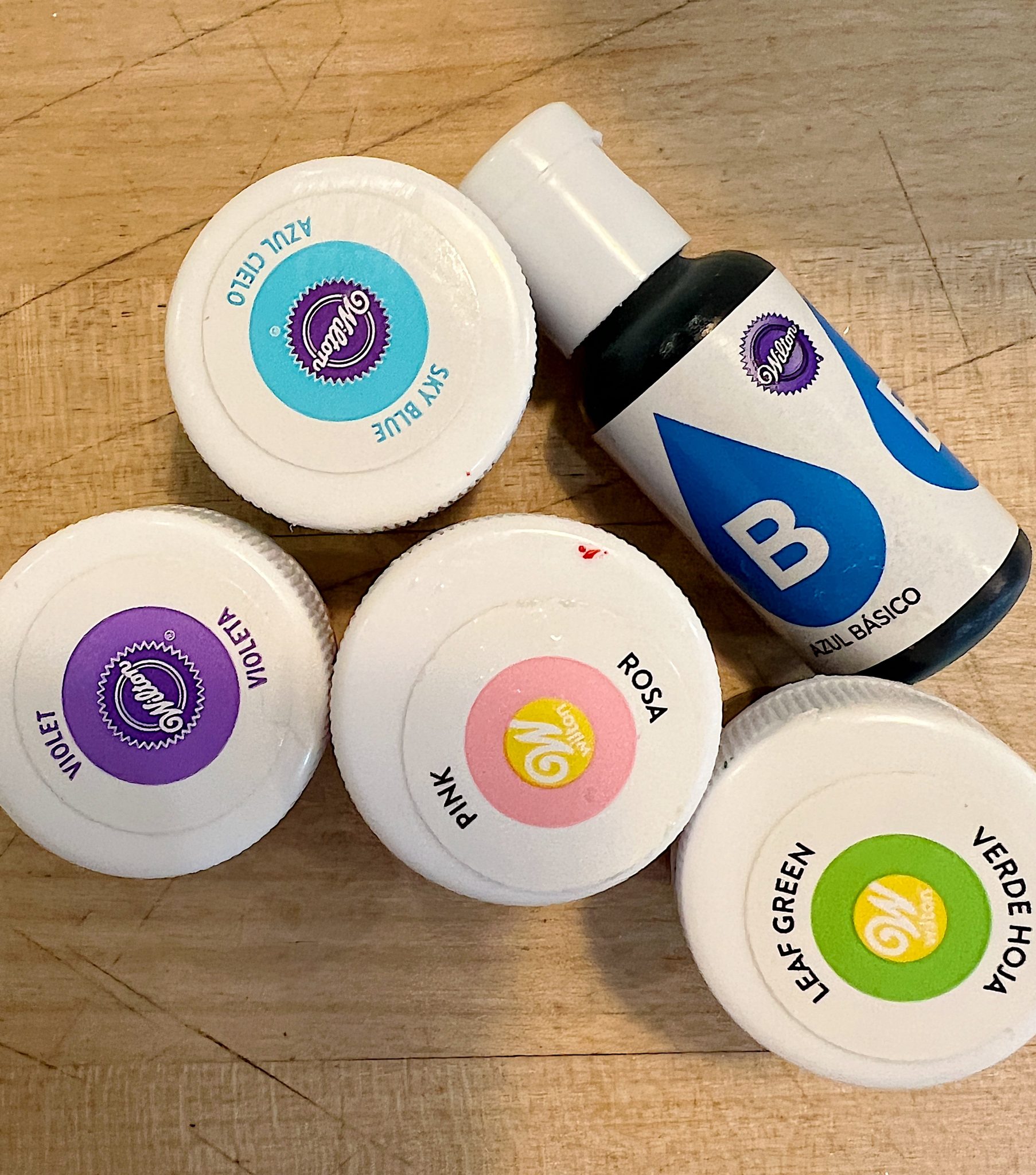 How to Make a Hydrangea Flower Cake - MY 100 YEAR OLD HOME