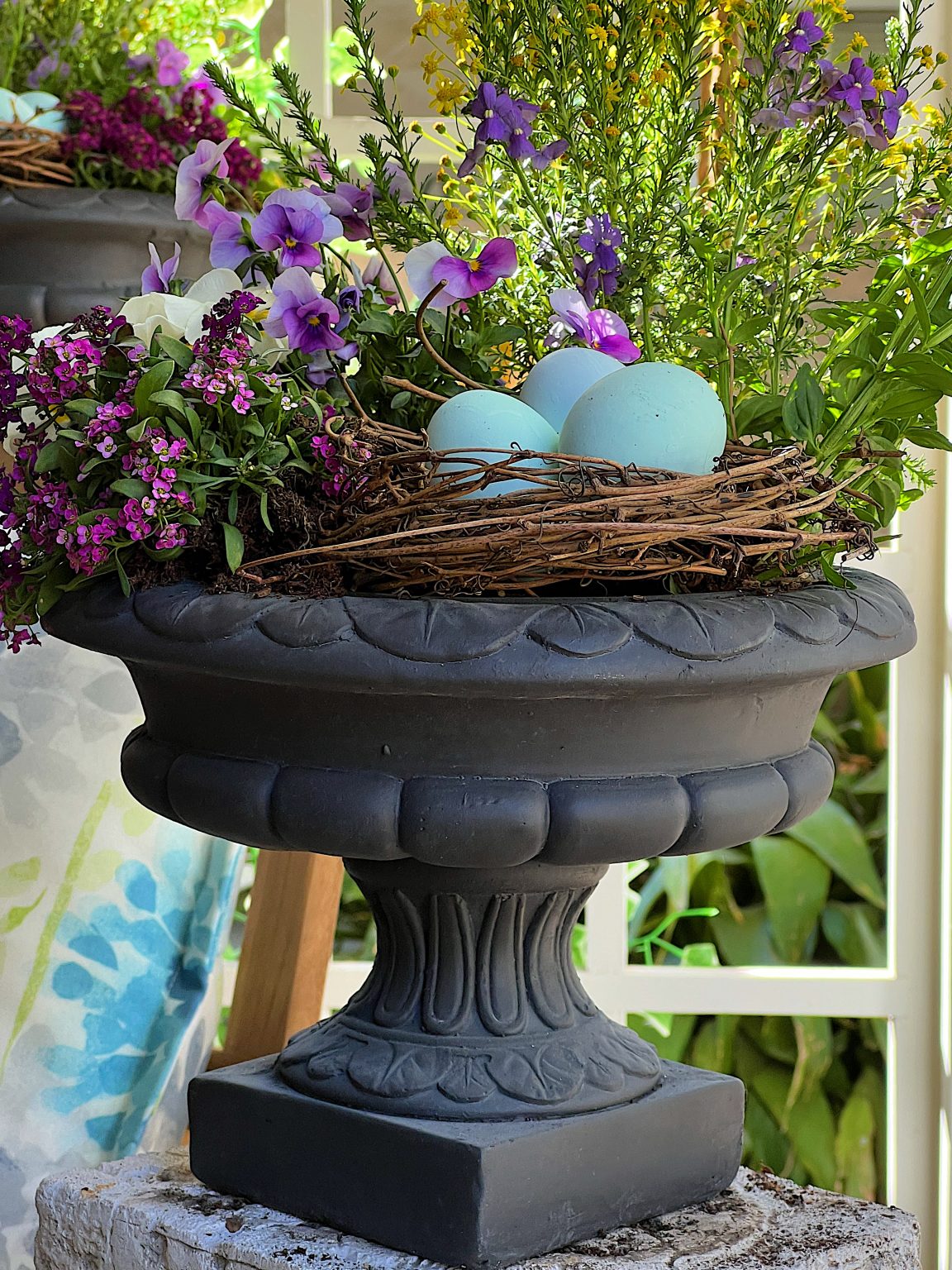 Looking for Outdoor Easter Decorations? - MY 100 YEAR OLD HOME