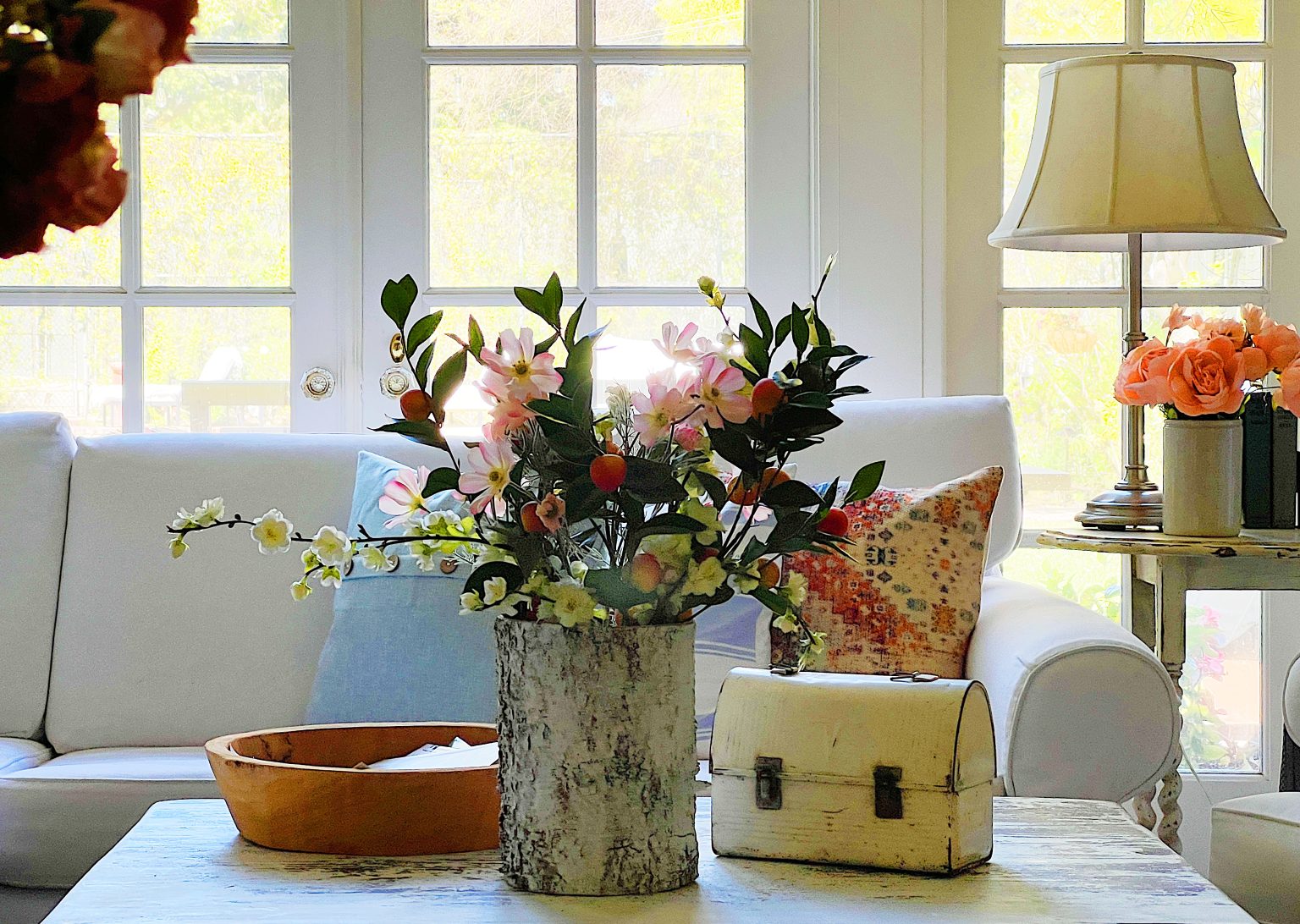 How to Add Color to Your Spring Decor - MY 100 YEAR OLD HOME