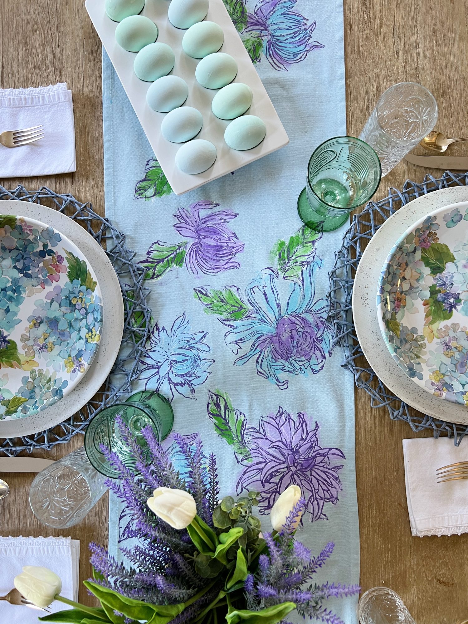 Easter Table Runner DIY - MY 100 YEAR OLD HOME