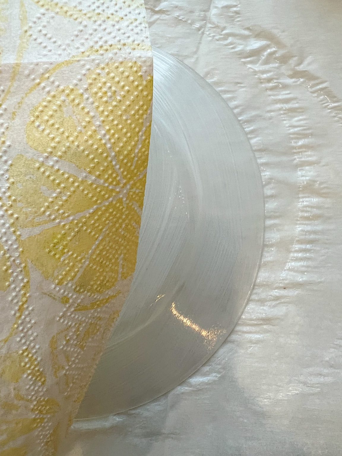 How to Make Your Own Lemon Plates - MY 100 YEAR OLD HOME