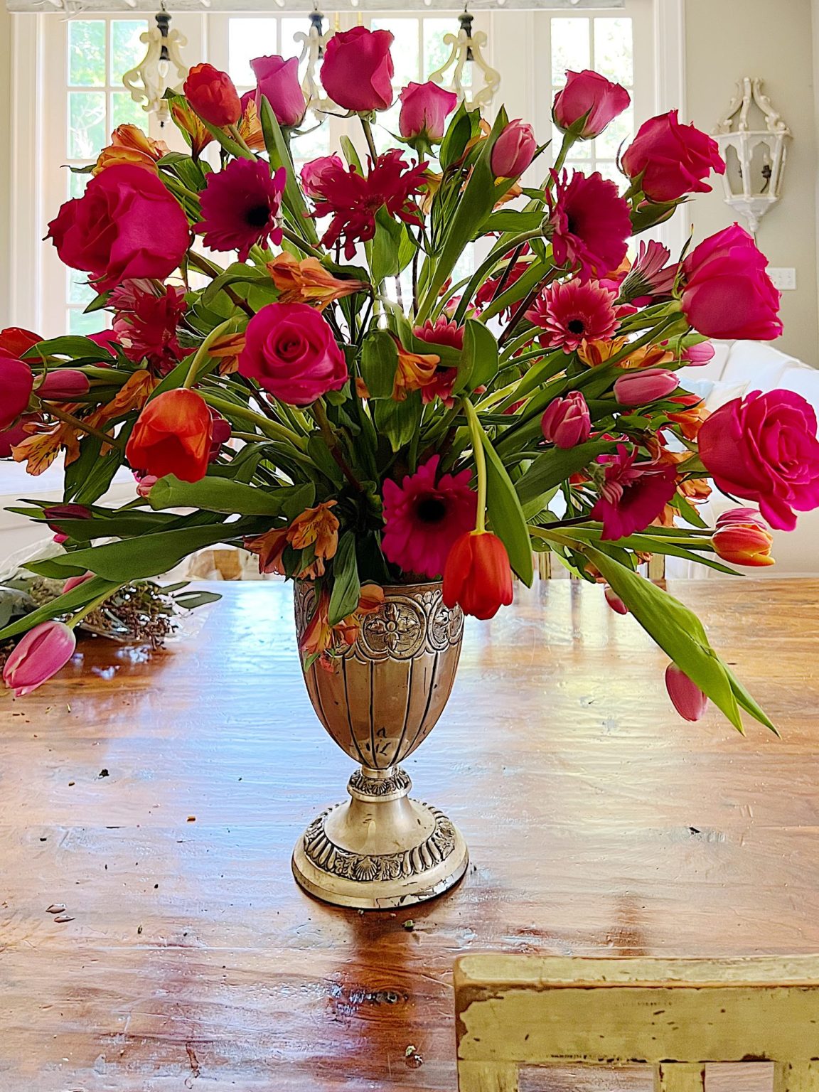 A Large Flower Arrangement Made Easy - MY 100 YEAR OLD HOME