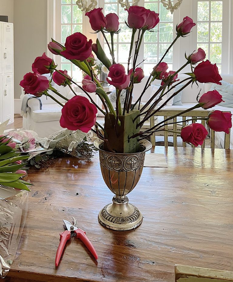 A Large Flower Arrangement Made Easy - MY 100 YEAR OLD HOME