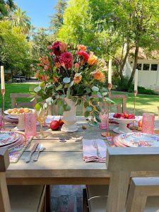 How to Set an Outdoor Table