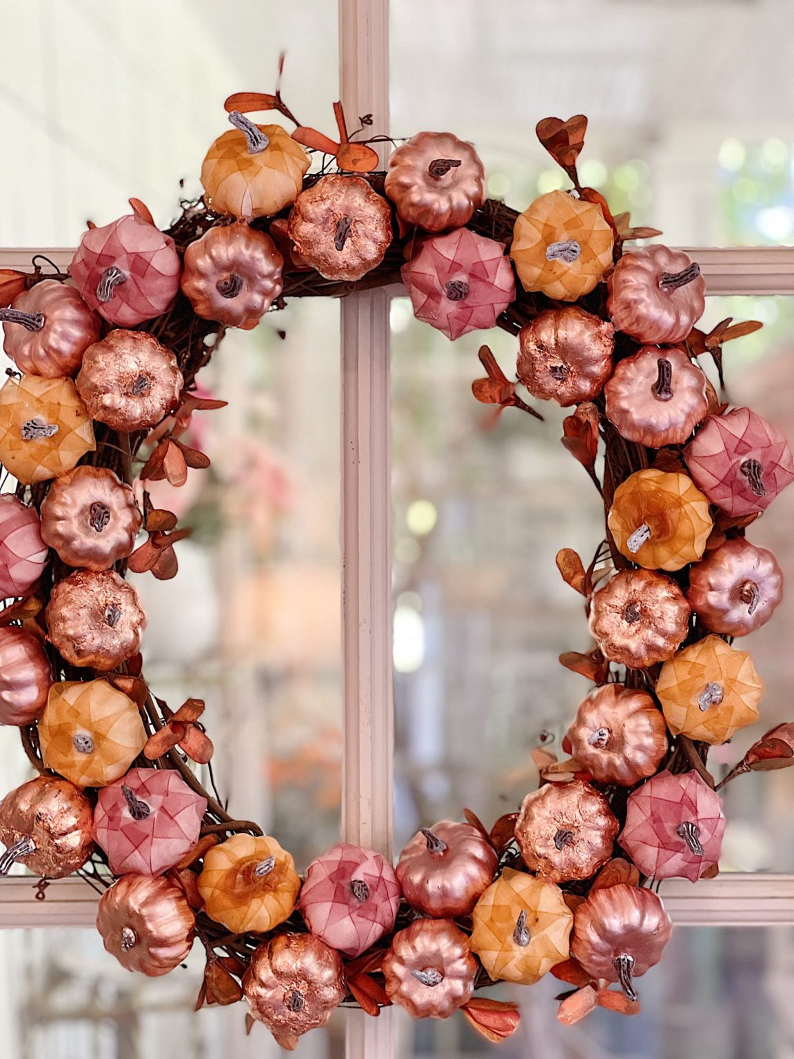 The Best Pumpkin Wreath DIY - MY 100 YEAR OLD HOME