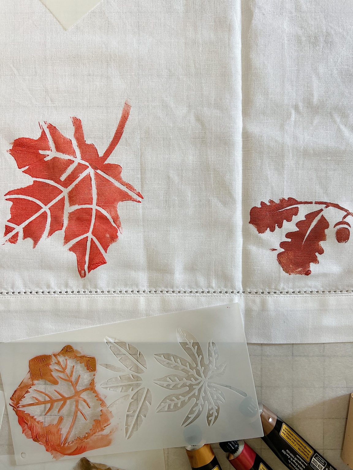 An Easy and Gorgeous Fall Tablecloth DIY - MY 100 YEAR OLD HOME