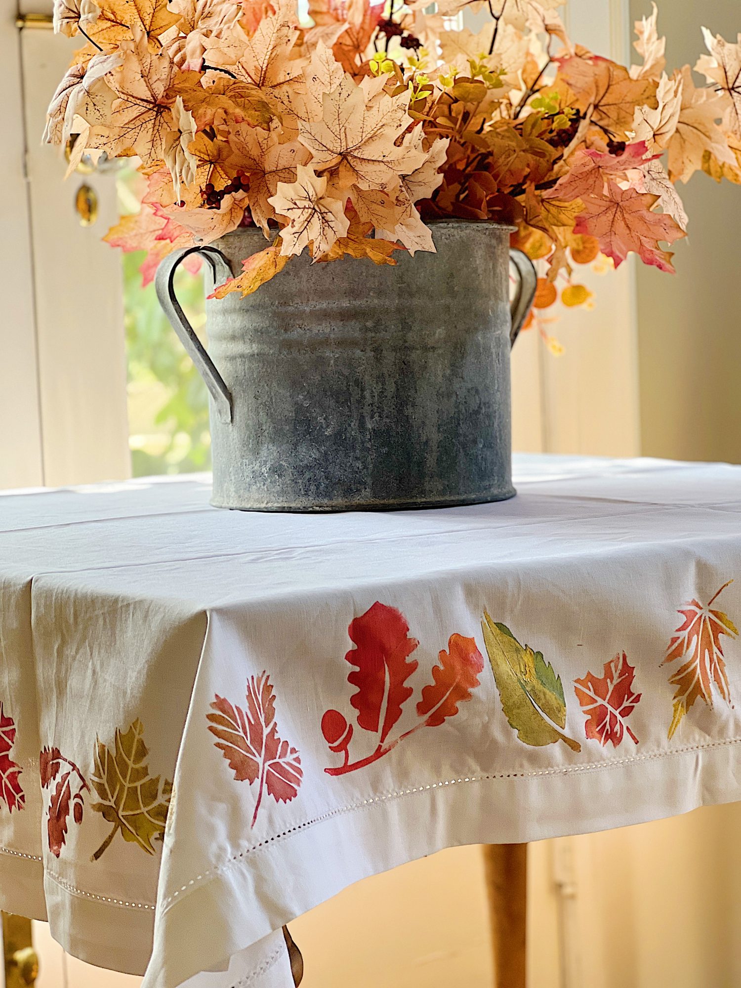 An Easy and Gorgeous Fall Tablecloth DIY - MY 100 YEAR OLD HOME