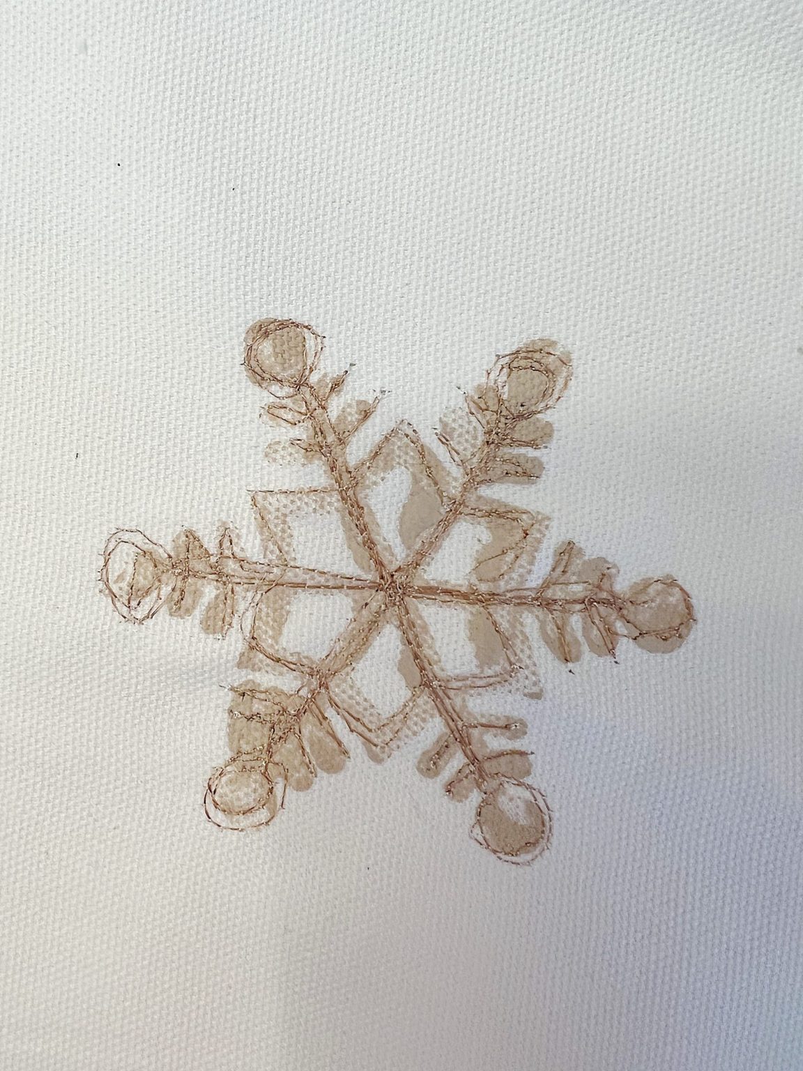 Snowflake Christmas Pillow DIY - MY 100 YEAR OLD HOME