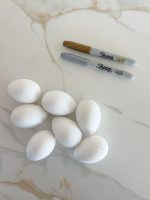 Hand Painted Plastic Easter Eggs DIY - MY 100 YEAR OLD HOME