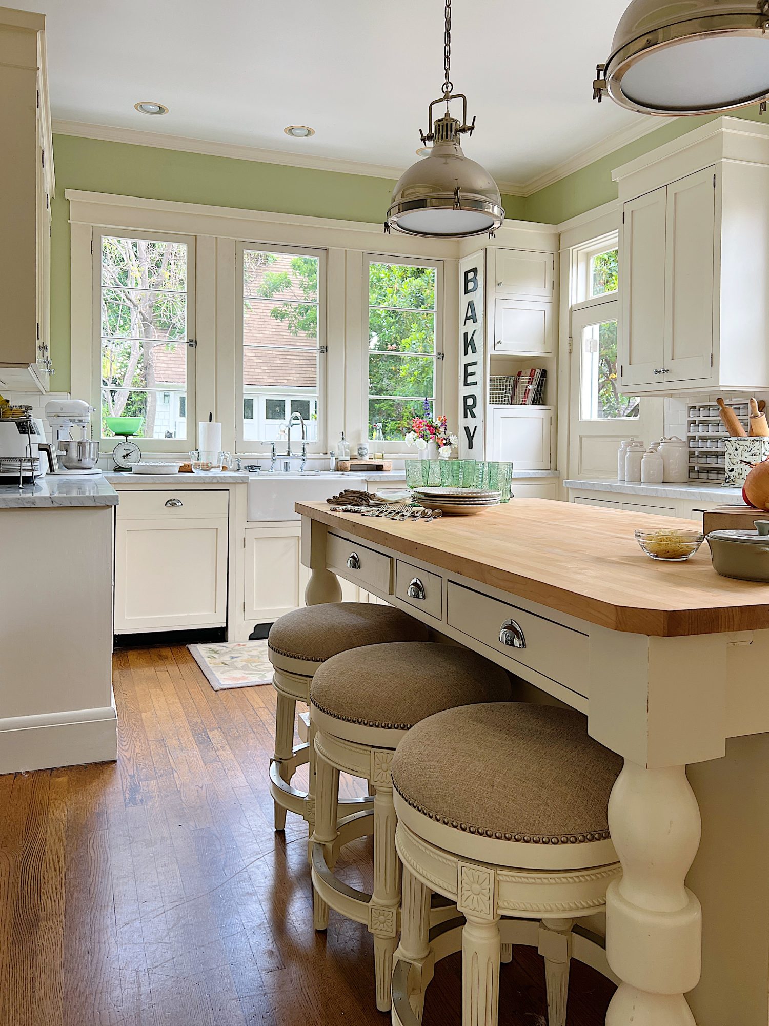 Happy Birthday to My White Farmhouse Kitchen - MY 100 YEAR OLD HOME