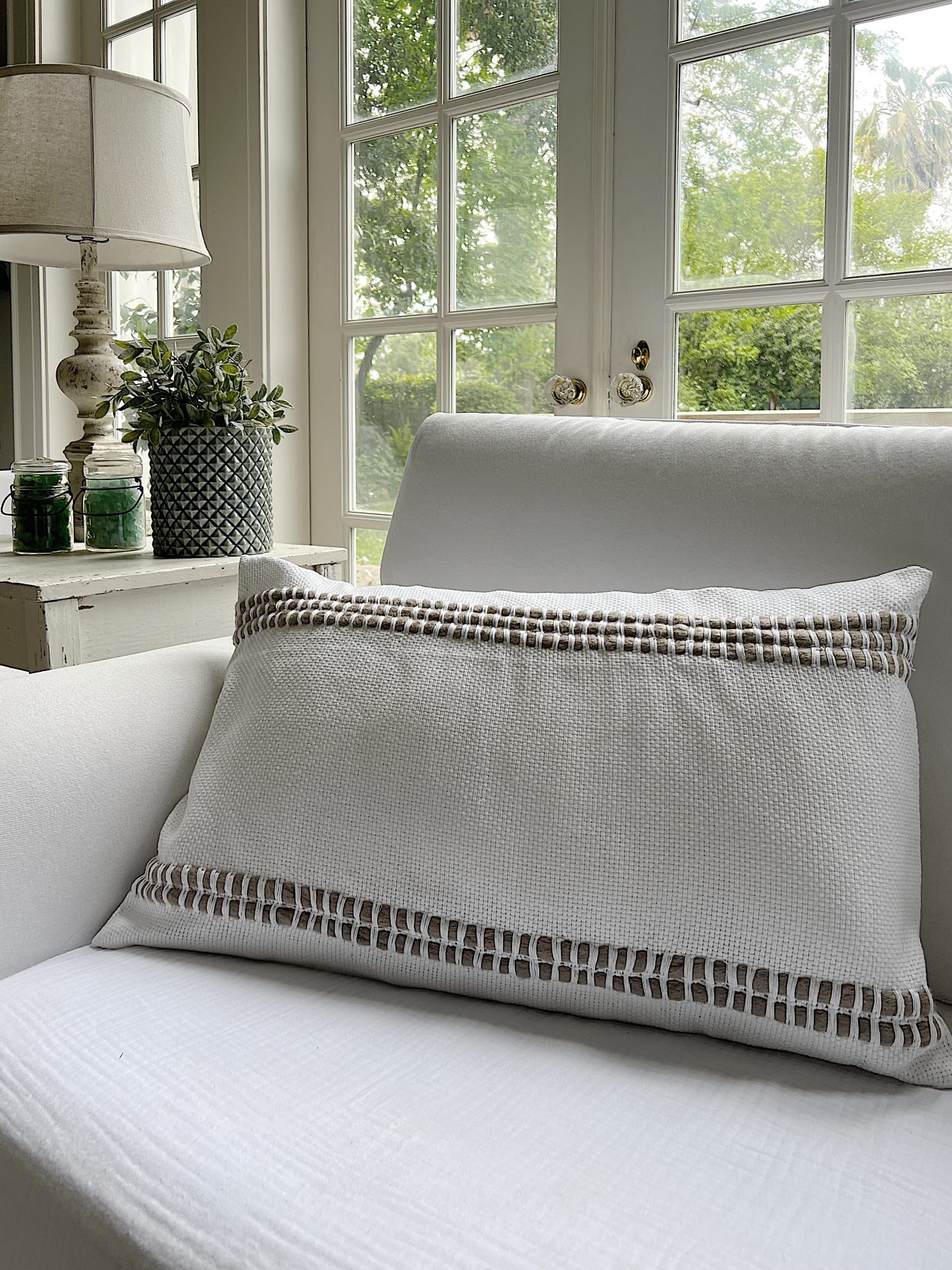 Pottery Barn Pillow Covers Knock Off - MY 100 YEAR OLD HOME