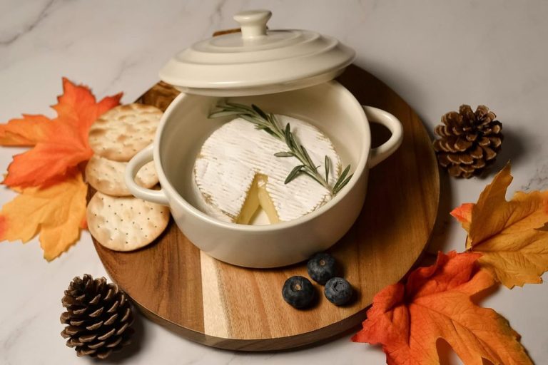 Baked Brie with Jam - MY 100 YEAR OLD HOME