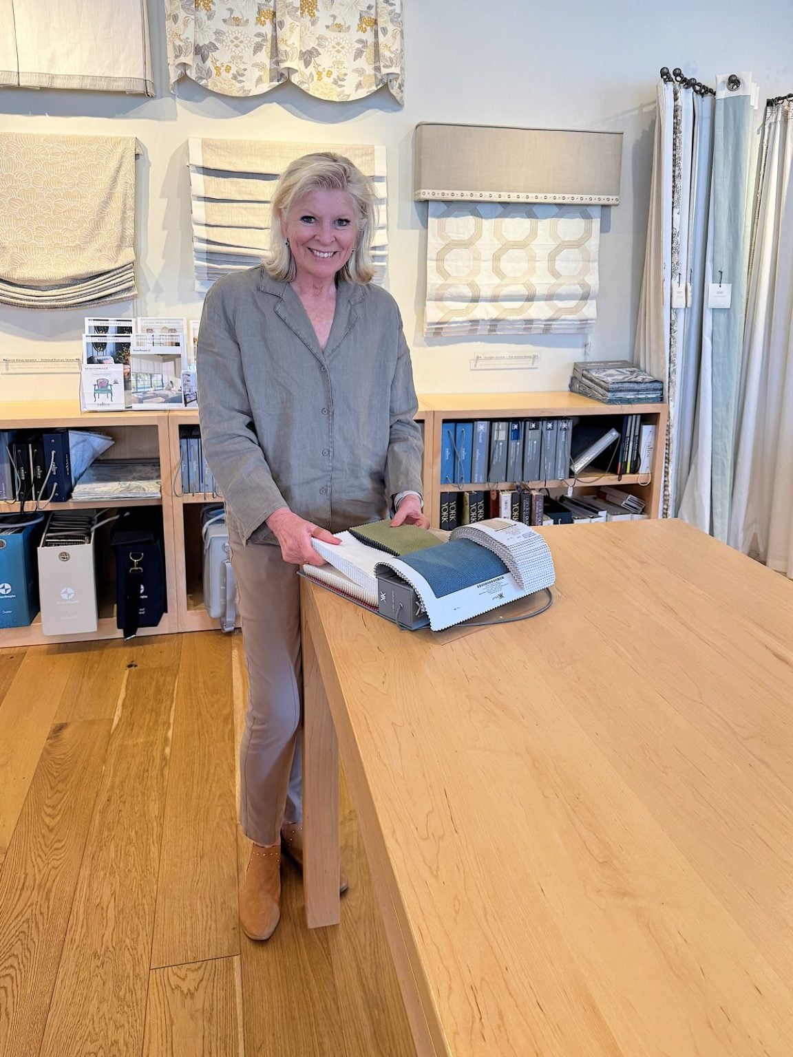 A Fresh New Look: Our Living Room Slipcover Sofa Makeover with Calico ...